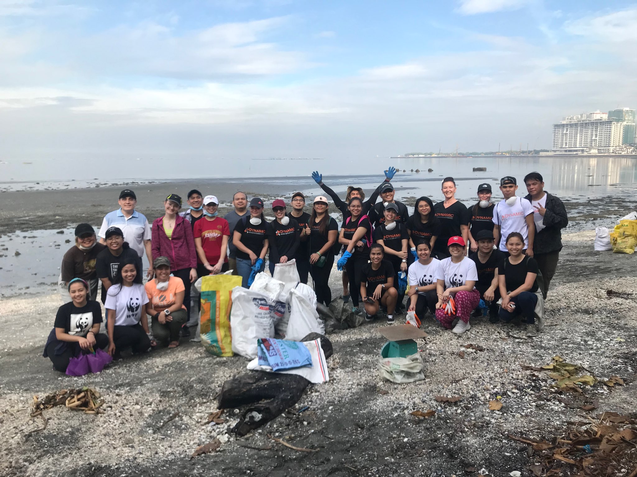 DBOS Collaborates with WWF-Philippines for the Manila Bay Clean-Up
